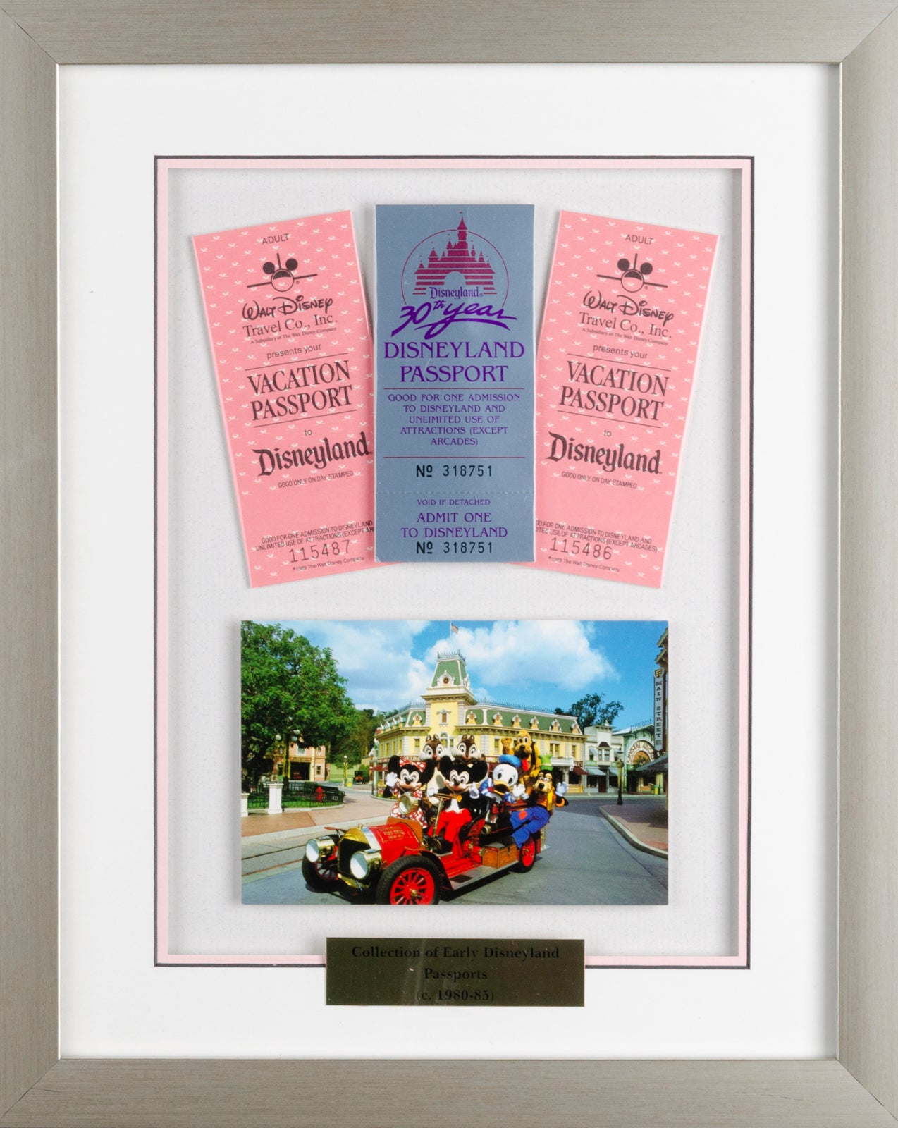 A Group Of Early Disneyland Passports – Stage Nine Entertainment