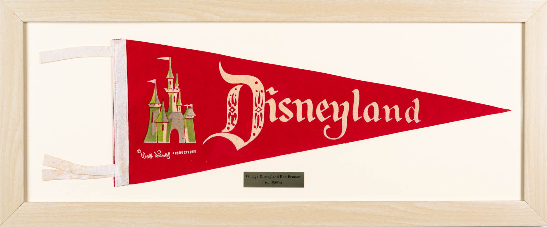 Vintage Disneyland Red Pennant c.1950's – Stage Nine Entertainment